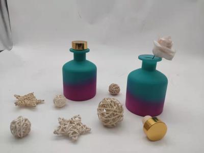 China Colored Cosmetic Glass Bottles Shockproof Aroma Reed Diffuser Bottle for sale