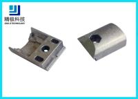 China High Strength Aluminum Tubing Joint 90 Degree Elbow Connector Using Die Casting Technology for sale