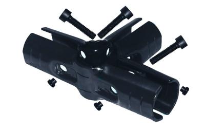 China Four Way Black Metal Pipe Joints / Connectors Wear-resisting for sale