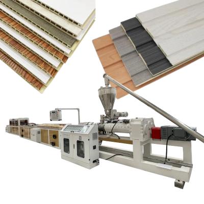 China PVC Ceiling Panel Extrusion Line With High Speed Vacuum Calibration Versatile Surface Treatment for sale