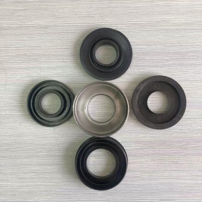 China Labyrinth Conveyor Roller Seal TK6305 High Temperature Resistant for sale