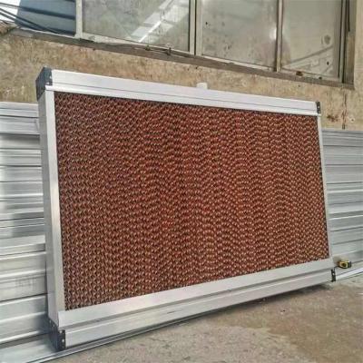China Evaporative Cooling Pad Wall 100mm/150mm Thickness with 5-15°C Temperature Reduction for Greenhouses and Farms for sale