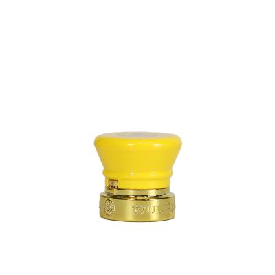 China Heat Shrink Baijiu Bottle Caps Plastic Pilfer Proof Non Refillable 28.5mm 30mm for sale