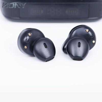 China OEM True Tws Wireless Bluetooth Earphones With Charging Case for sale
