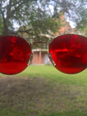 China HONY Self Confidence Round Red And Green Glasses Vision Therapy for sale