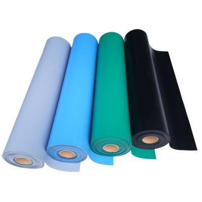 China Green ESD Table Mat 2mm Thickness Anti-static Rubber Workbench Mat 1m x 10m for sale