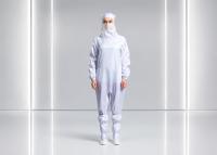 China Class1000 Hooded Anti-Static ESD Overalls - 0.36kg Set Weight, 92-95% Particle Barrier Efficiency for Clean Rooms for sale