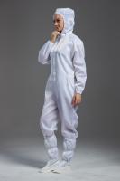 China Anti Static ESD Cleanroom Coverall White 108 GSM Conductive Fiber with Pen Holder for sale