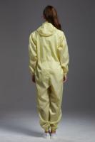 China Anti Static ESD Cleanroom Coverall Yellow Conductive Fiber Zipper Open Class 1000 for sale