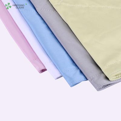 China Anti Static Cleanroom Wipes 3 Layers 30x40cm ESD Lint Free Cloth for sale