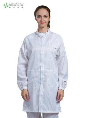 China Autoclavable Sterilization Clean Room Coat with Carbon Fiber 108 GSM for Pharmaceutical Workshop for sale