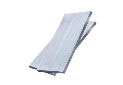 China 2A12 Durable Standard Aluminium Extrusions Flat Bar Versatile Fabrication for sale