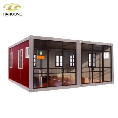 China 20ft 40ft Prefabricated Combined Container House Modular Office for sale