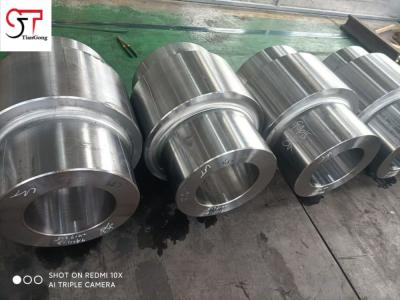 China Solid Forged Cylinder C45 42CrNiMo Pressure Vessels Marine Open Die Forging Applications for sale