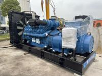 China Yuchai 1600KW 2000KVA Diesel Generator Set 400V 50Hz Three Phase Open Type for sale