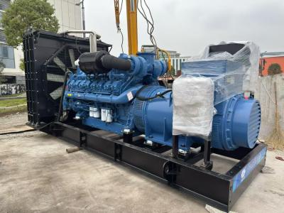 China Yuchai 1600KW 2000KVA Diesel Generator Set 400V 50Hz Three Phase Open Type for sale