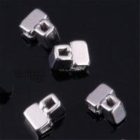 China Orthodontic Clear Lingual Buttons MFDS Safety Standard and Perforated Round Base for Enhanced Functionality for sale