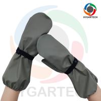 China Light Green Warm And Unisex PU & Polyester Waterproof Windproof Skiing Gloves for sale