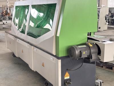 China Hair Roller Height 200mm Woodworking Power Tool Normal Cnc Suitable for Industrial Wood Cutting and Shaping Applications for sale