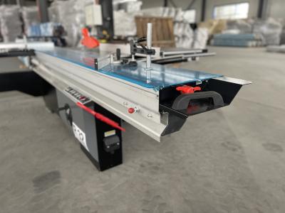 China CE Certification Woodworking Machine 3200mm Length Panel Saw Sliding Table Saw for sale