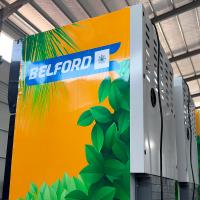 China Commercial Freezer with Static Cooling Swing Door and 330L Volume for Frozen Food Display for sale