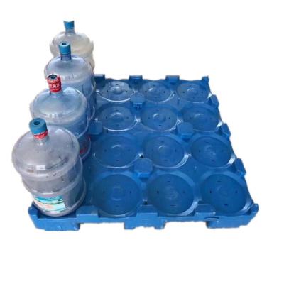 China 4T Load Capacity Plastic Pallet for Heavy Loading of 16 Barrels of 5 Gallon Water Bottles for sale