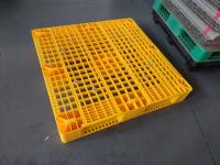 China Industry Pallet 1140x1140 Size Heavy Duty Plastic Pallet for Racking Yellow Color for sale