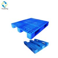 China Recycled Material 1200x1200mm Plastic Pallet with 3 Runners and Single Faced Style for sale