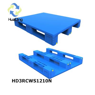 China Sturdy Plastic Container Storage Pallet with Dynamic Load of 1.5T and Anti-Slip Design for sale