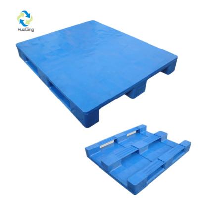 China 1200*1000mm 3 Skids Runners Single Faced Plastic Pallet for Other Racking System 1T for sale