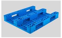 China 1200*1000mm 3 Skids Runners Single Faced Plastic Pallet for Other Racking System 1T for sale