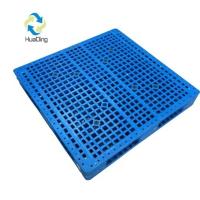 China HDPE Plastic Pallet HUADING Euro Pallet Size 1T Rackable Load 4-Way Entry Type Online for sale