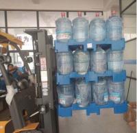 China 1000kg Dynamic Load HUADING 12 Bottle 1000*800 Water Bucket Plastic Pallet Heavy Duty for sale