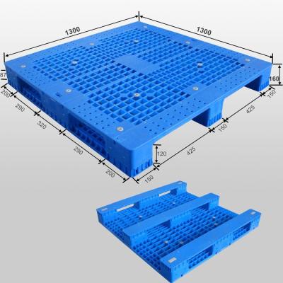 China 1300*1300*150mm European Single Faced Wood Plastic Pallet for Safe and Secure Storage for sale