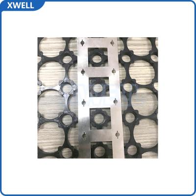 China 0.15mm Nickel Battery Connection Strips for 18650 21700 26650 32650 33140 Lithium Battery Packs for sale