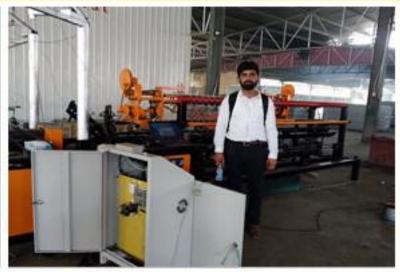 China 2m-4m Width Full Automatic Double Wire Chain Link Fence Making Machine for kenya market for sale