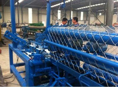 China Fully Automatic Chain Link Fencing Machine Wire Dia 1.5-4.5mm for sale