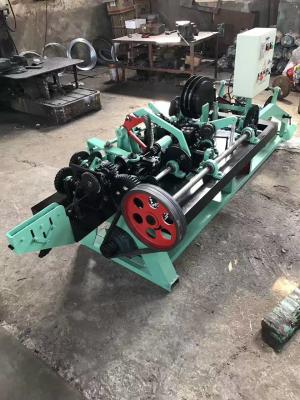 China Straight and Reverse Twisted Barbed Wire Machine with High Speed From XM for sale