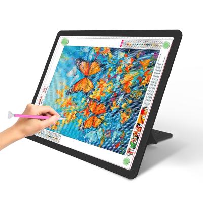 China Unisex Led Light Pad Drawing Board Providing 9 Adjustable Angles and 6 Brightness Levels Suitable for Young Artists for sale