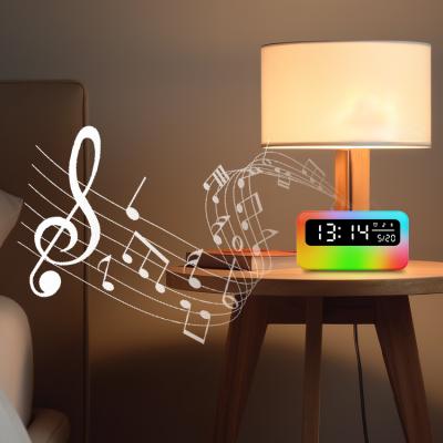 China Factory Custom Sunrise Alarm Clock Rechargeable Bedside RGB Table Smart LED Night Lamp Lights for Bedroom Living Room for sale