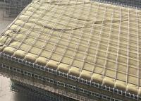 China Welded Anti Corrosion MIL 5 Defensive Barrier Square Hole for sale
