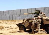 China MIL 10 Wire Mesh Flood Defense Wall ECO Friendly Desert Color for sale