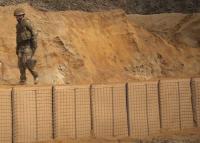 China Beige Geotextile MIL 7 Stone Defense Wall No Smell ZnAl Coating for sale