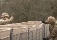 China Crushed Rock Cells Jointed 5.0mm Wire Army Military Barrier Easily Assembled for sale