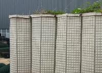 China High Tensile Strength MIL 9 Welding Military Hesco Barrier Waterproofing for sale