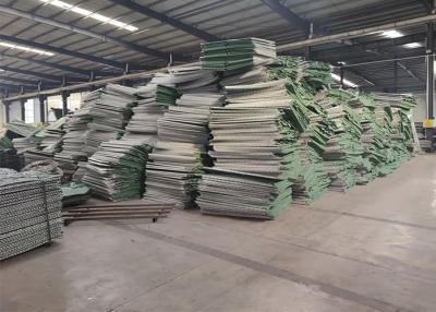 China High Tensile Strength MIL 7 Stone Anti - Corrosion Square Hole Defensive Hesco Barrier for sale