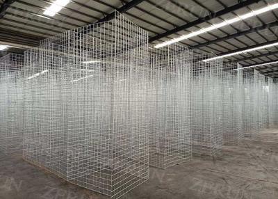 China 76.2*76.2mm Hesco Blast Walls , Square hole Wire Mesh Retaining Wall for sale