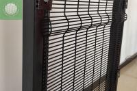 China 3.9mm 358 Welded Mesh Q195 Wire Chain Link Fence Security Fence for sale