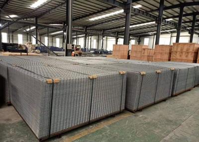 China Curved Welded Anti Climb Fencing Panels ,  Hot Dipped Garden 3D Panel Fence for sale