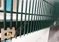 China Powder Coated 358 Mesh Fencing , Airport Security Perimeter Fencing for sale